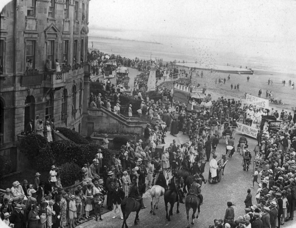 Summer Carnivals 1920s | Capture Burnham